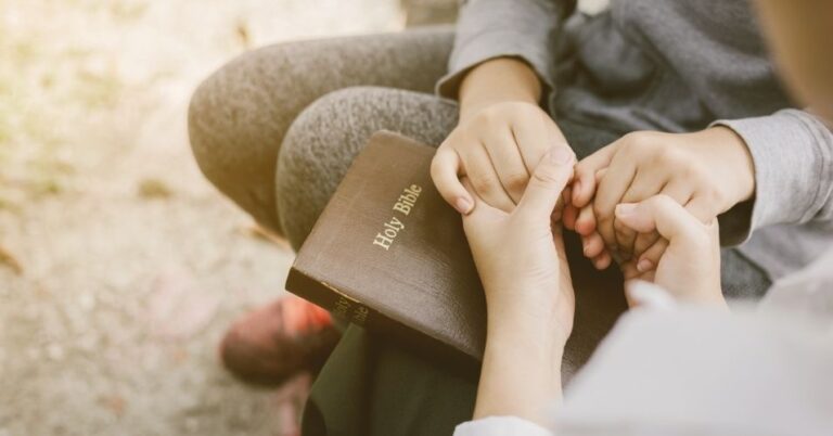 When God Weaves Two Lives Together - MelodyRepeat